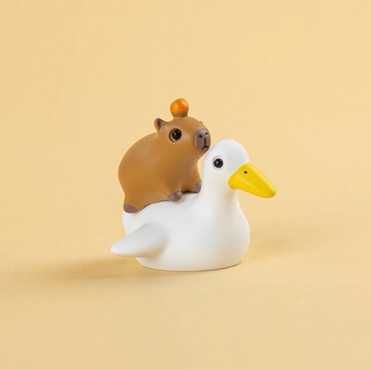 Silly Capybara series figurine - Riding Seagull – MakotoJapanMarket